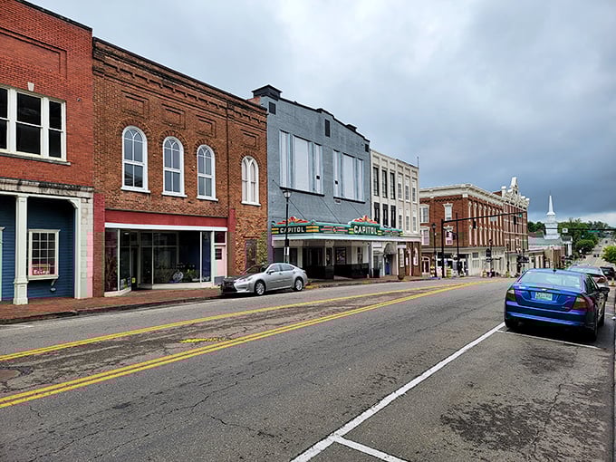 Downtown Greeneville, where the stately architecture and small-town charm create that perfect "honey, I think we could live here" moment for city escapees.