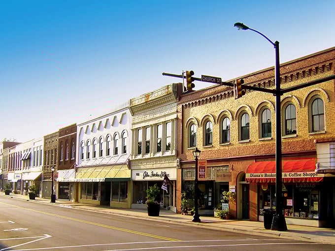 The architectural equivalent of comfort food. Elkin's preserved downtown buildings tell stories of generations past while housing the businesses of today.