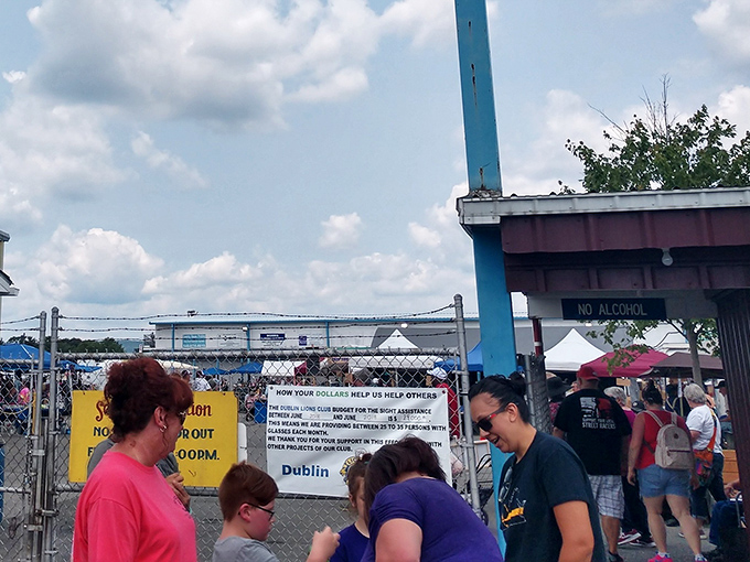 The gateway to bargain paradise! Visitors stream through the entrance, each hoping to be the one who discovers that perfect something nobody else spotted.