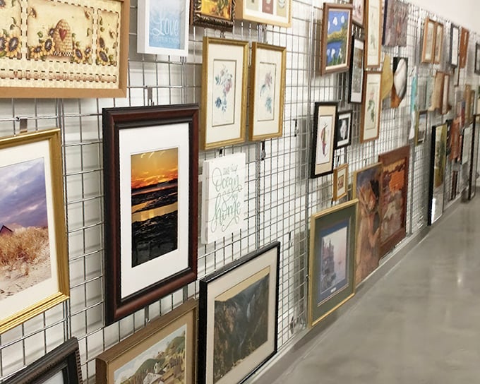 Wall art wonderland! From kitschy landscapes to hidden masterpieces, this gallery wall offers decor possibilities for every aesthetic at fraction-of-gallery prices.