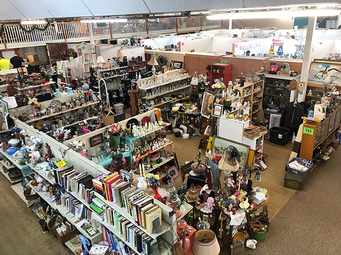 From above, the market reveals itself as a magnificent maze of memories and merchandise, each booth a chapter in South Dakota's collective scrapbook.
