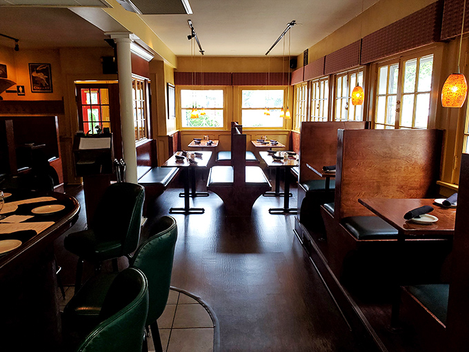 Warm wood tones and cozy booths create that "everybody knows your name" feeling&mdash;minus Norm and Cliff, but with much better pasta.