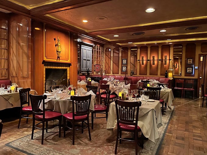 Wood-paneled walls, crimson booths, and white tablecloths create the perfect setting for meat-based memories. Old-school elegance never goes out of style.