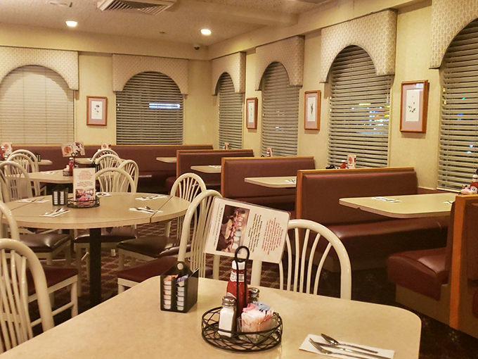 Inside, burgundy booths and arched windows create that perfect diner atmosphere where conversations flow as freely as the coffee. A Pennsylvania time capsule of comfort.