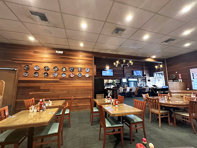 Warm wooden walls and comfortable seating create that rare Los Angeles phenomenon: a place where you can actually relax while eating breakfast.