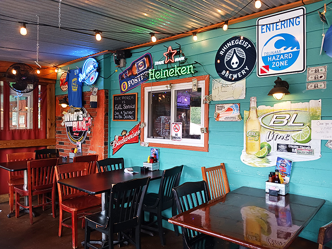 Wooden walls adorned with beer signs and nautical knick-knacks create that perfect "I've discovered something special" atmosphere locals have treasured for years.