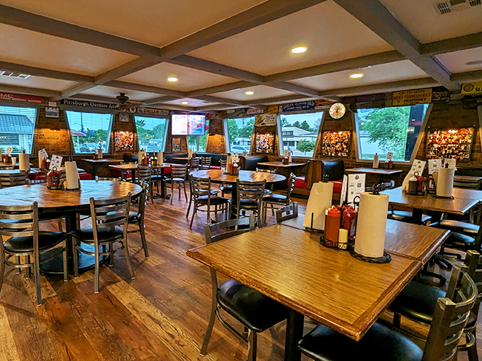 Wooden tables, warm lighting, and walls adorned with memorabilia create the perfect backdrop for the meat symphony about to unfold. Comfort never looked so inviting. 