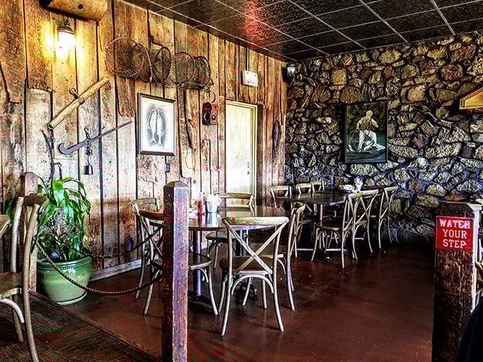 Wood-paneled walls adorned with fishing memorabilia create the perfect backdrop for serious eating&mdash;this isn't d&eacute;cor by design, it's history by happenstance.