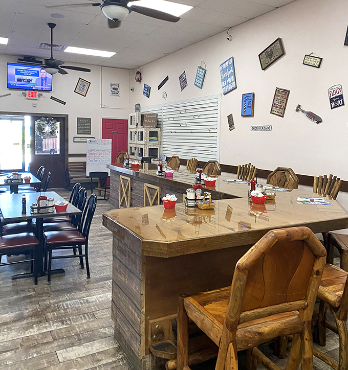 Rustic wooden tables and homey decor create that "grandma's kitchen" vibe we all crave. The kind of place where calories don't count and conversations flow freely.