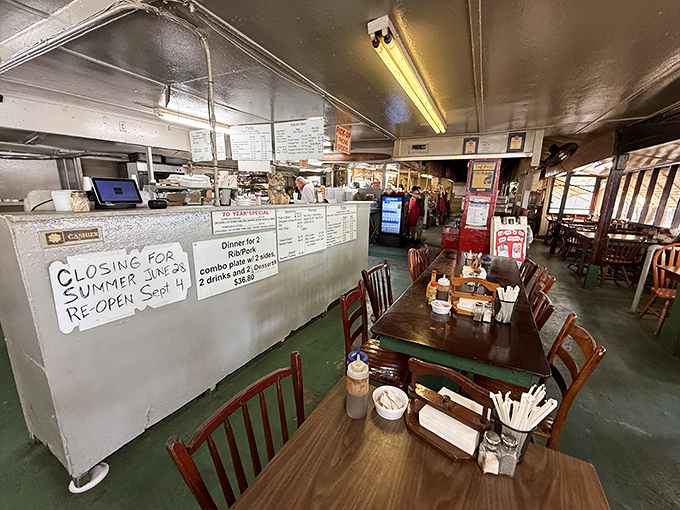 Step inside and time stands still. The no-frills interior at Peebles is where Florida locals have been getting their smoke fix since 1947.