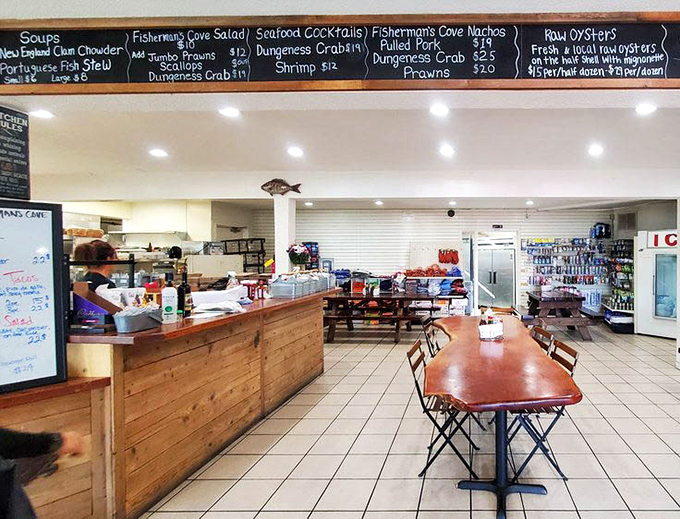 Simple interiors let the food do the talking—white tiles, wooden counters, and a chalkboard menu that changes with the tides.