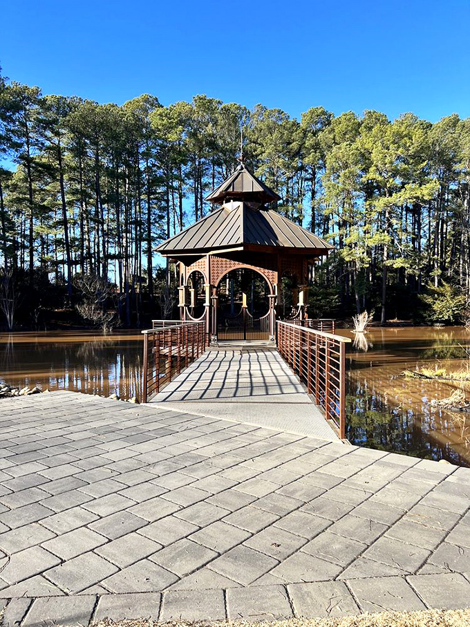 This gazebo isn't just photogenic—it's practically auditioning for a role in a romance novel or your next Christmas card.
