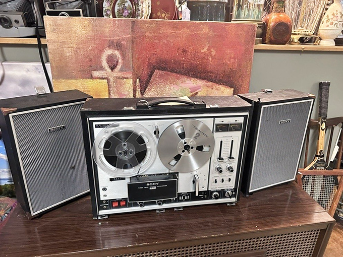 This Sony reel-to-reel tape recorder remembers when music required actual effort and sounded better for it.