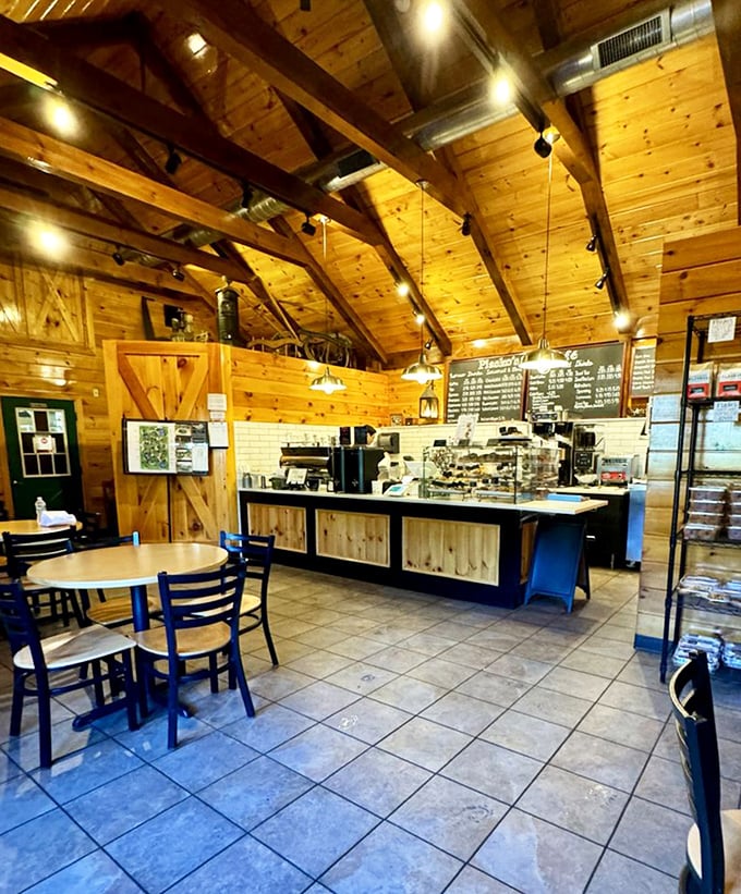 Wooden beams and warm lighting create the perfect farmhouse chic backdrop for your inevitable sugar-induced euphoria.