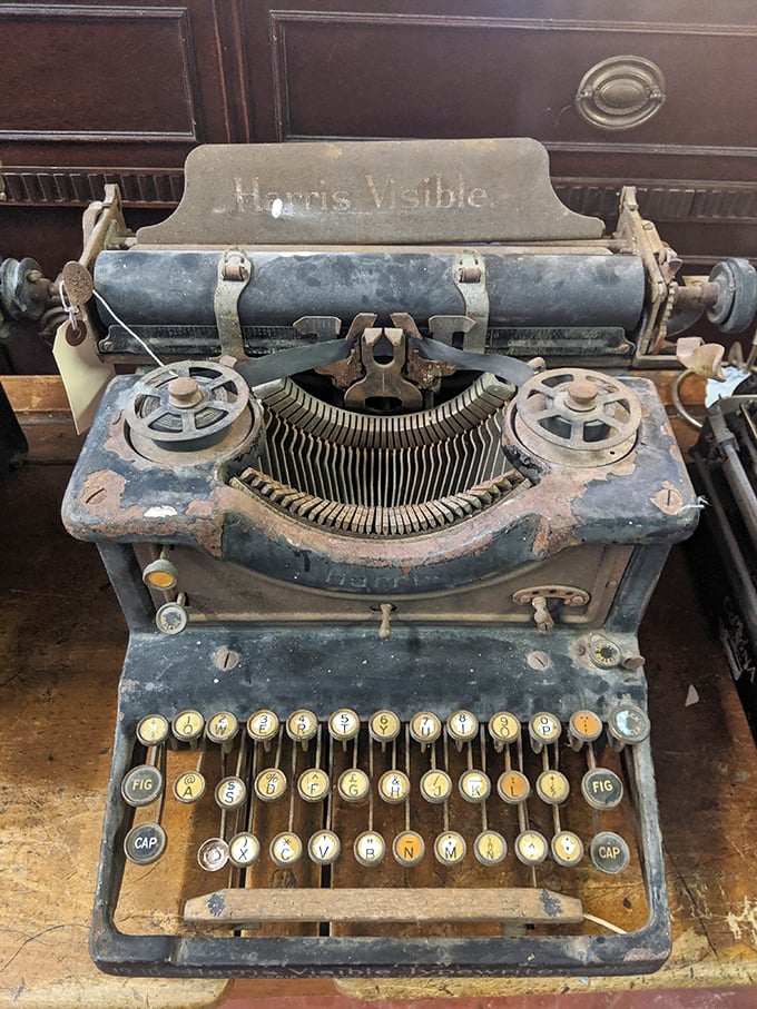 This Harris Visible typewriter has probably written more love letters than all of our text messages combined. Poetry at the press of a key.