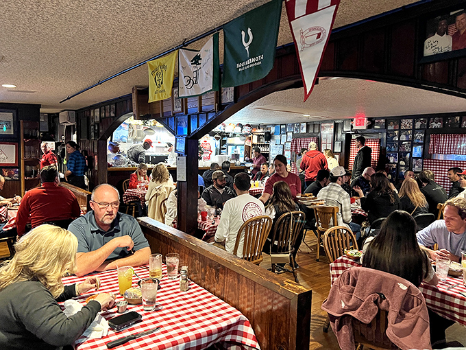 Red-checkered tablecloths, wooden chairs, and a room buzzing with conversation&mdash;this is what dinner looked like before Instagram existed.