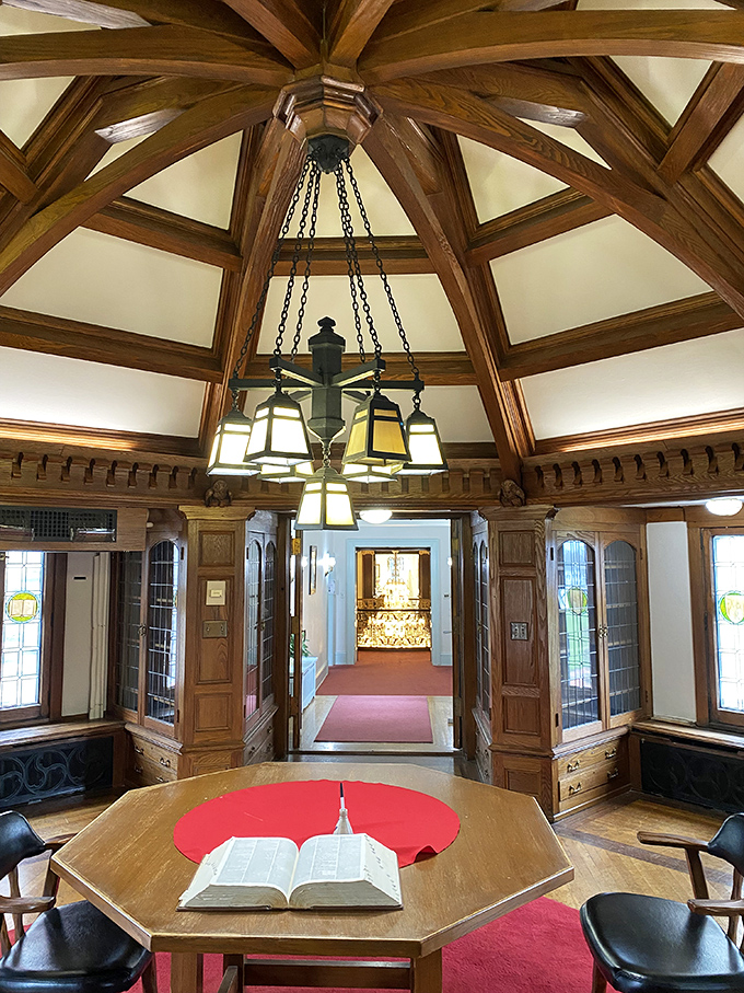 That octagonal ceiling isn't showing off&mdash;okay, maybe a little. Craftsmen didn't just build rooms back then, they created geometric masterpieces.