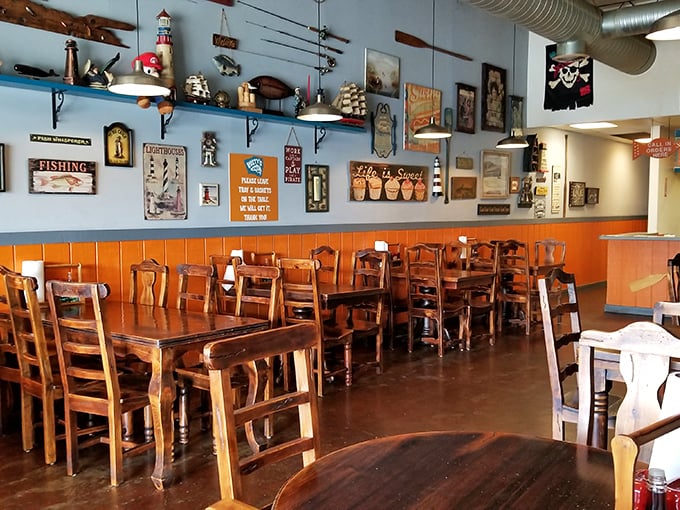 Nautical knickknacks and wooden tables create that "I've stumbled into a coastal gem" feeling that's worth its weight in golden-fried haddock.