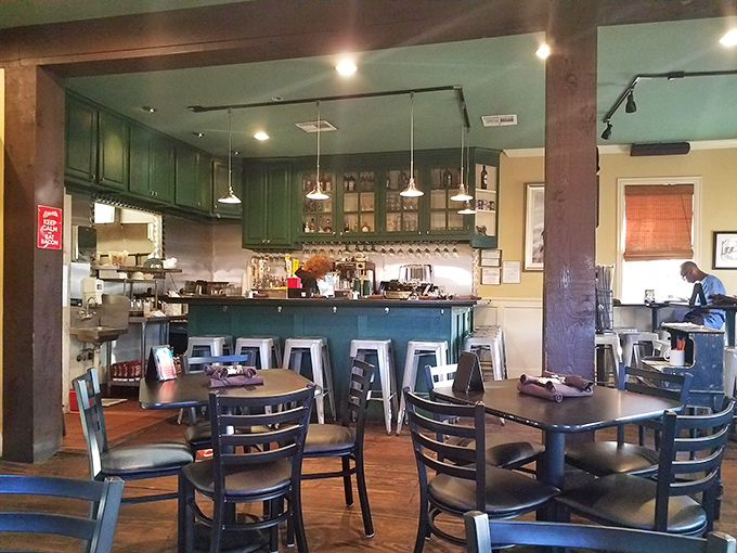 This interior proves that modern comfort and classic diner charm can coexist beautifully, like Fred Astaire dancing to hip-hop.