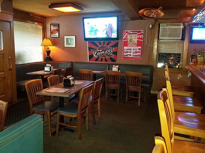 The kind of cozy interior that makes you want to stay through dinner, dessert, and maybe tomorrow's lunch too.