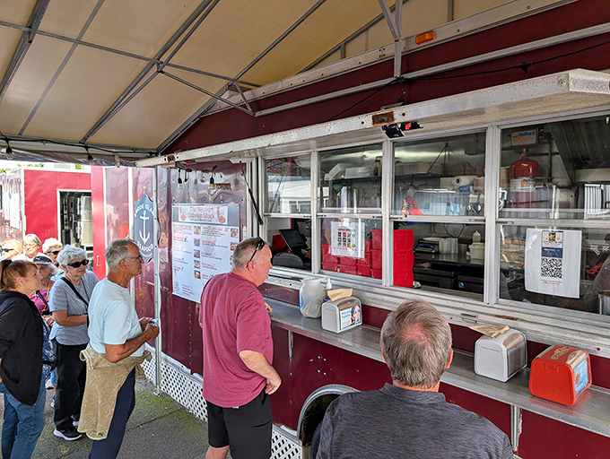 The line forms to the right, folks! Newport locals know this wait is the prelude to something extraordinary&mdash;like a delicious overture before the main seafood symphony.