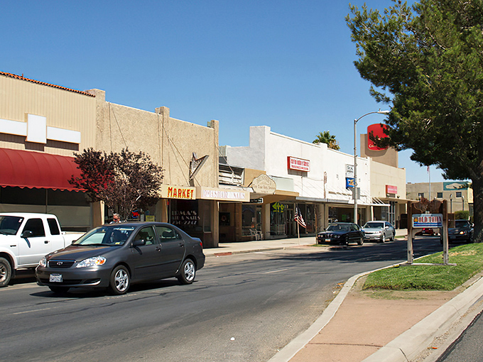 Barstow's Market Street showcases the town's desert charm. Simple storefronts and wide sidewalks make for easy afternoon strolls on a fixed income.