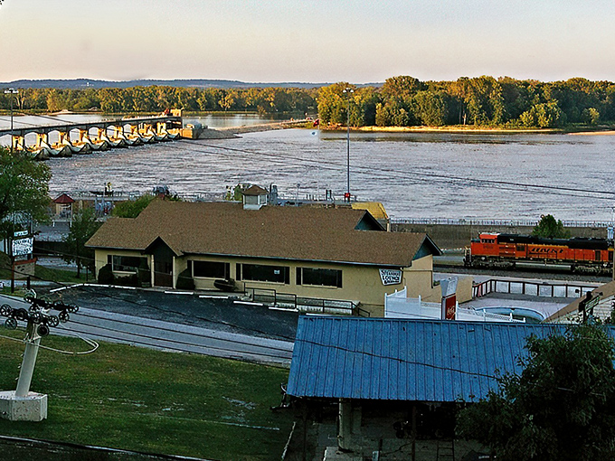 The mighty Mississippi flows past Clarksville, where eagles soar and sunsets dazzle. Nature's daily masterpiece unfolds for those patient enough to watch.