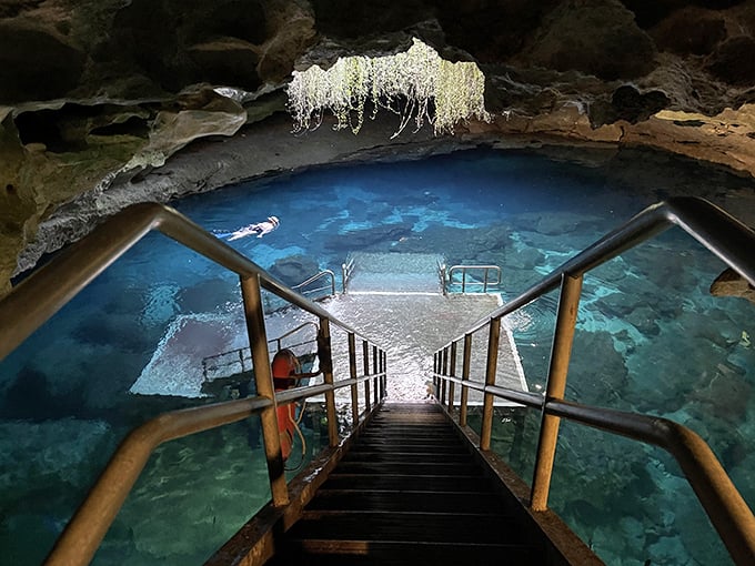 Descending into Devil's Den feels like entering a secret world. That heavenly light streaming in? Pure magic.