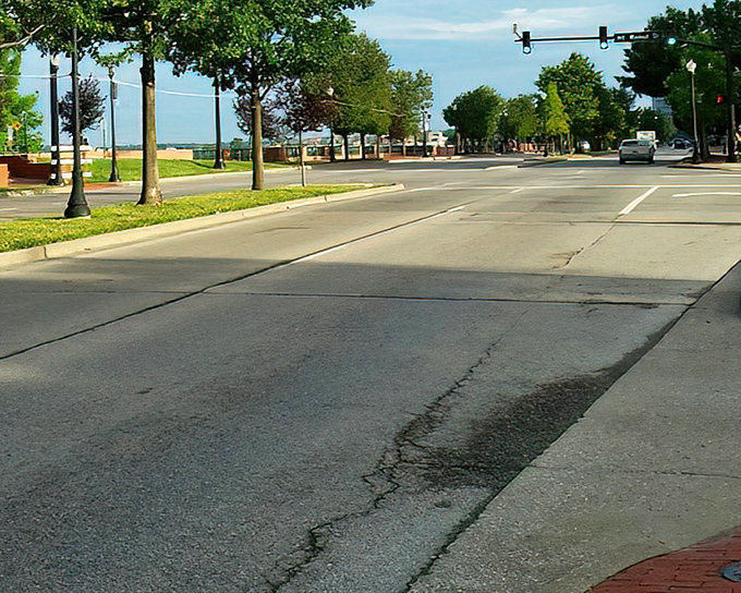 Evansville's tree-lined streets create natural shade tunnels perfect for unhurried exploration and people-watching adventures.