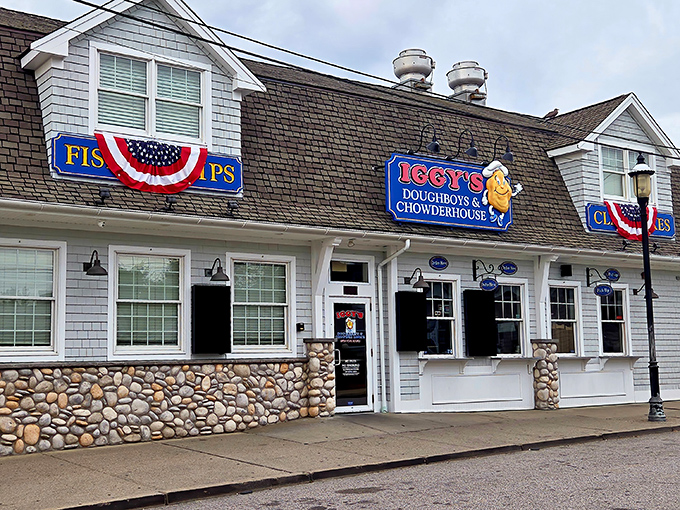 Classic New England charm with a side of ocean breeze &ndash; this shingled haven has been making Rhode Islanders happy for generations.