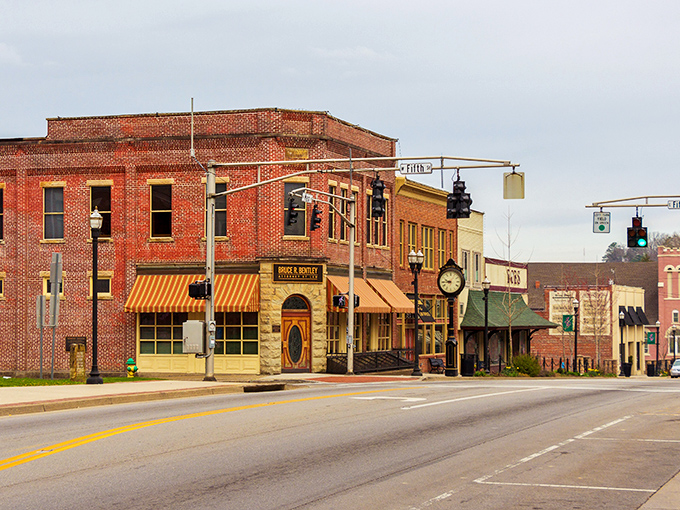 London's classic Main Street could be a movie set for "Affordable Small Town America." Those historic buildings house bargains that big cities can only dream about!