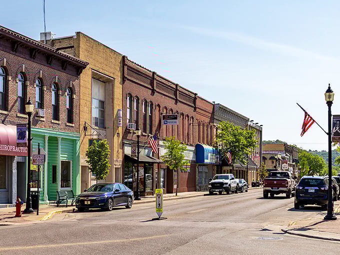 Prairie du Chien's historic downtown looks like Norman Rockwell painted it on a particularly inspired Tuesday afternoon.