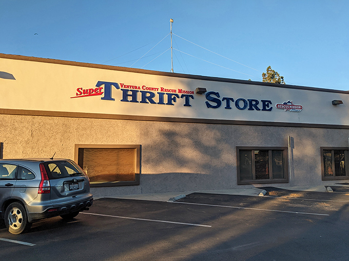 Super Thrift indeed! This unassuming exterior houses a wonderland of secondhand surprises and budget-friendly finds.