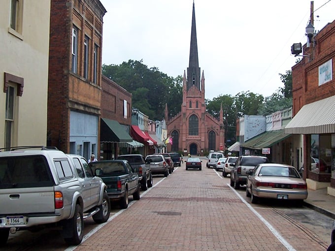 The brick-paved streets of Abbeville lead to a historic church spire that's been pointing heavenward since horse-drawn carriages ruled the road.