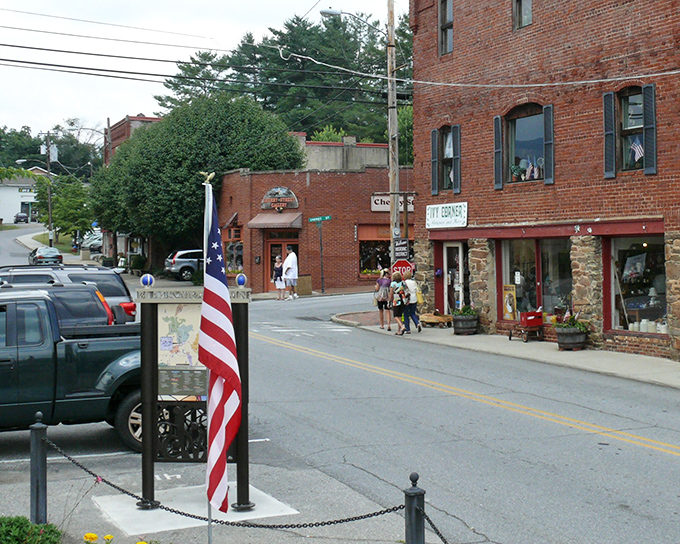 Downtown Black Mountain offers that perfect blend of mountain charm and artistic flair, with the Blue Ridge as nature's backdrop.