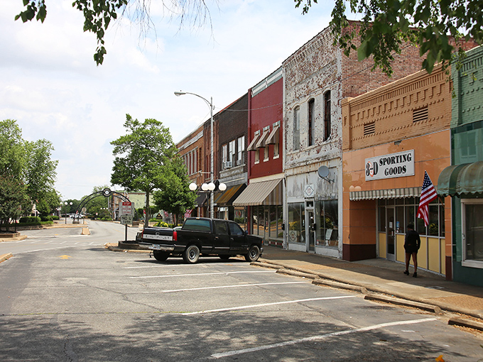 Downtown Blytheville offers small-town warmth and big savings, where neighbors still wave and housing costs stay wonderfully low.