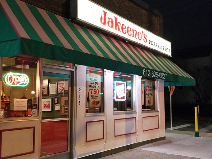 Corner spot charm meets serious pizza craft &ndash; this is where neighborhood legends are born.