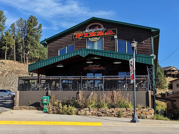 Where mountain views and perfect pizza crust collide. That outdoor seating area is calling my name!