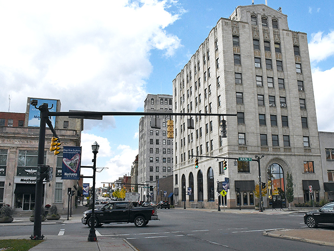 The stately architecture of downtown Mansfield hints at the city's storied past. Retirement dollars stretch further amid such beauty!