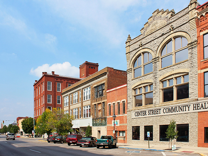 Historic Marion storefronts create a Norman Rockwell painting come to life, where your retirement dollars go further than your grandkids' attention spans.