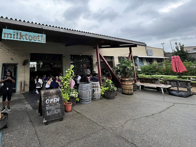 Industrial chic meets breakfast magic - sometimes the best comfort food hides in converted garages like this gem.
