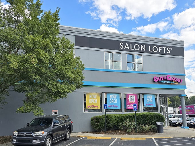 Shopping with purpose&mdash;every purchase at this vibrant Ansley Park location supports vital health services while filling your closet.