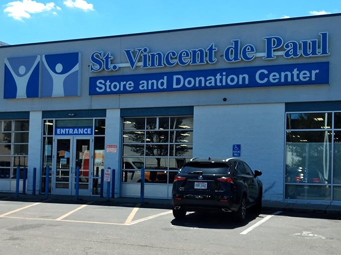 That welcoming blue facade practically invites you in for some serious secondhand shopping therapy.