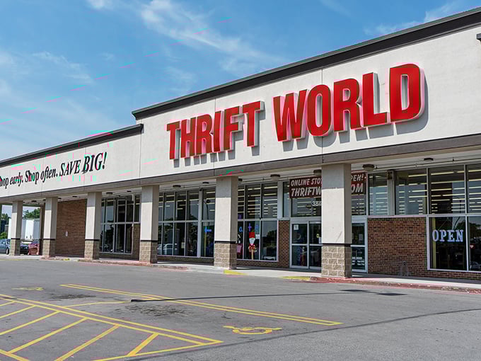 "Shop often, SAVE BIG!" isn't just a slogan at Thrift World&mdash;it's practically a Missouri thrifter's mantra.