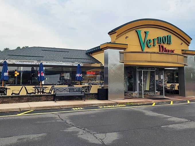 That patio at Vernon Diner isn't just for show&mdash;it's where summer memories are made, one omelet at a time.