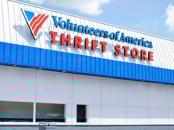 Dusk settles over this Volunteers of America location, but the hunt for incredible deals never ends.