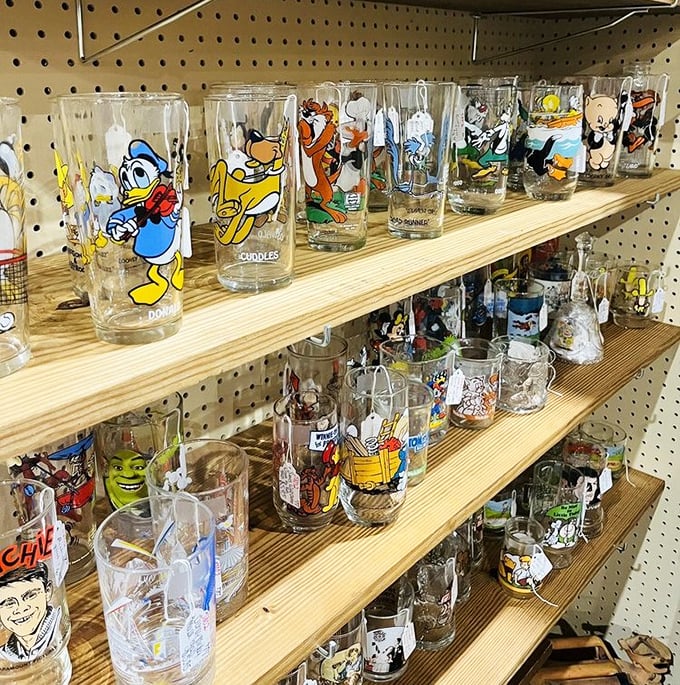 Cartoon character glasses that turn ordinary orange juice into a nostalgic celebration. Suddenly, breakfast with Shrek seems entirely reasonable!