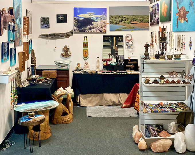 Local artisans transform this corner into a coastal gallery, where handcrafted treasures and ocean-inspired art create a distinctly Floridian shopping experience.