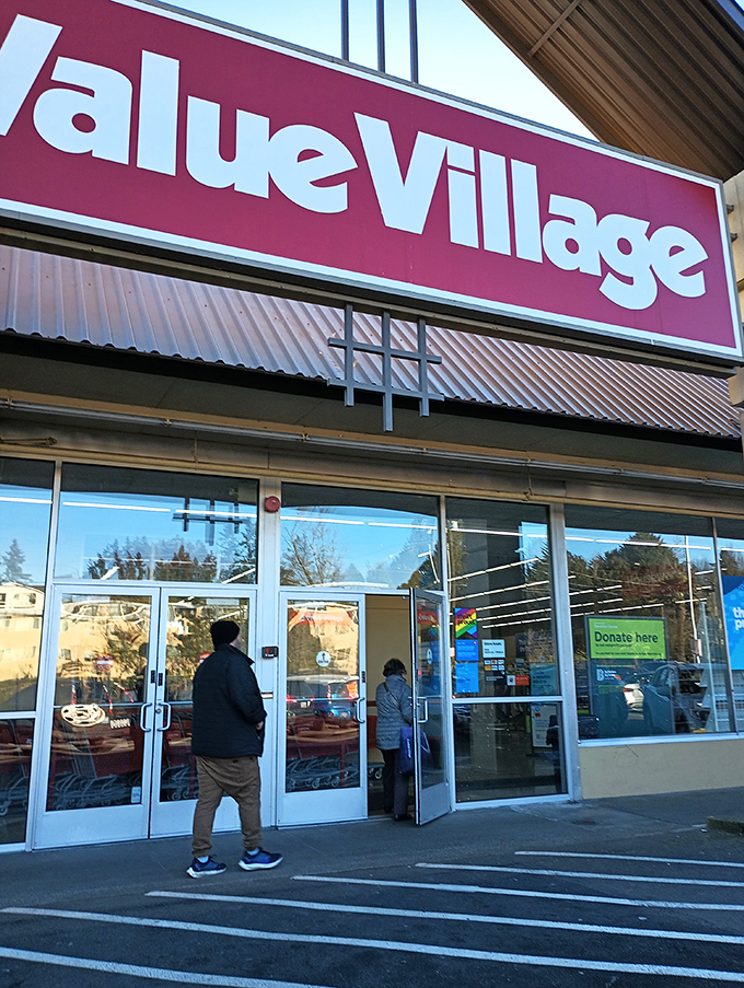 The threshold of possibility! Shoppers eagerly approach the entrance, each hoping today will be the day they find that elusive vintage gem.