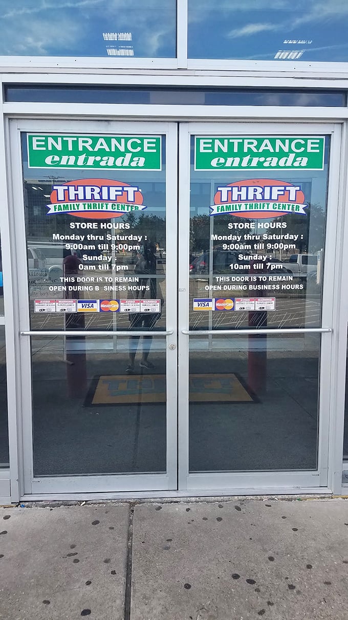 The bilingual entrance signs hint at the cultural melting pot inside, where treasure hunting transcends language barriers.